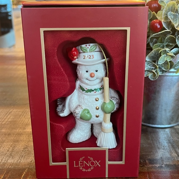 Lenox | Holiday | New Lenox Snowman With Broom Porcelain Ornament 223 ...
